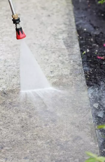 Nzira yekuchenesa Concrete - Pressure Washing Concrete