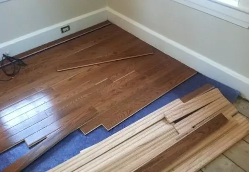 Refinisați sau înlocuiți podeaua din lemn - Prefinisat