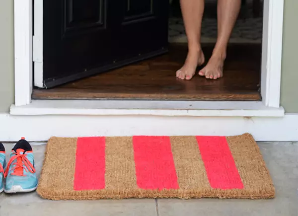 DIY Welcome Mat