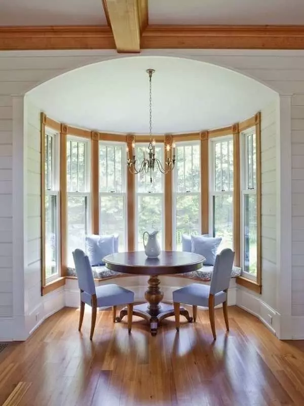 Arched Breakfast Nook