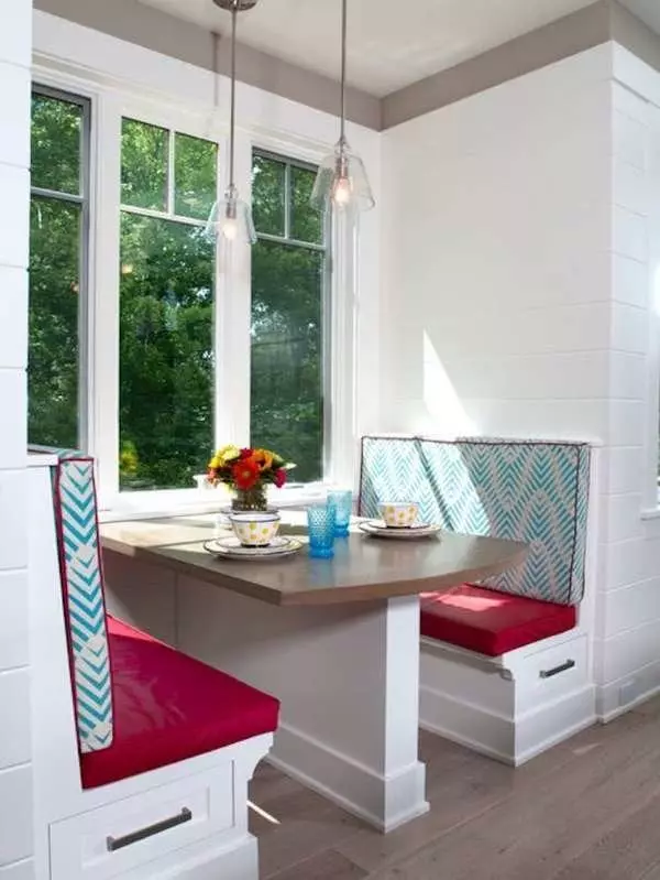 Blauwe en Reade Breakfast Nook