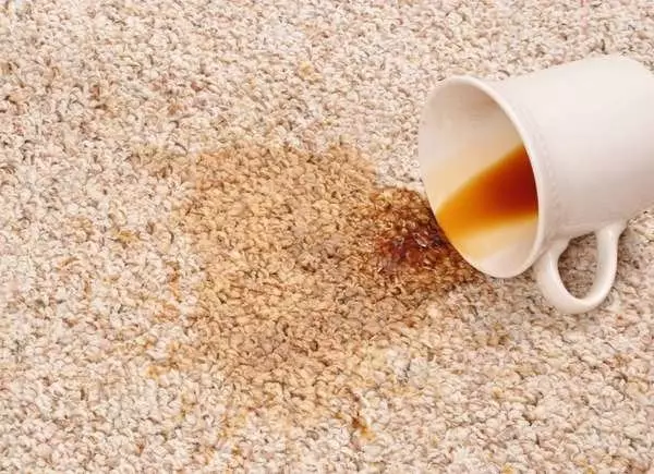Sådan fjerner du kaffepletter