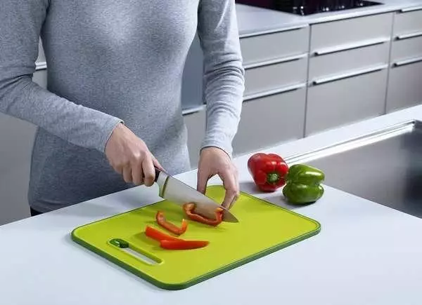 Cutting Board ndi Knife Sharpener