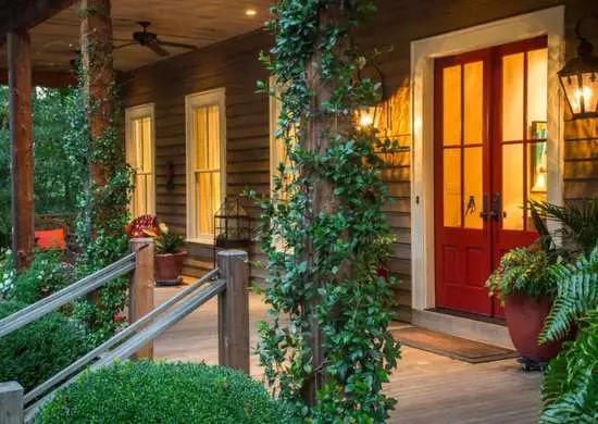 Log Cabin Porch