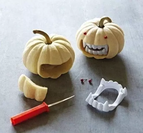 Pumpkin Mini Vampire