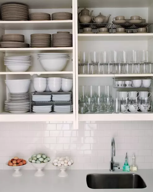 Cum să organizezi dulapuri de bucătărie - Gândește-te pe verticală
