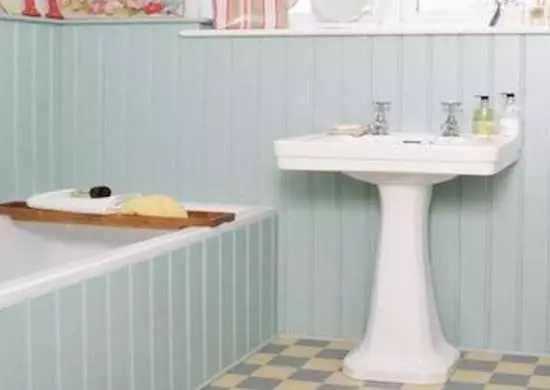 Classic Country Bathroom