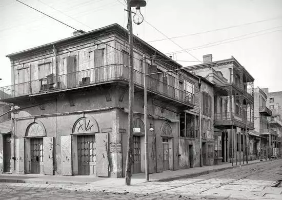 Historisk Bourbon Street - New Orleans, LA