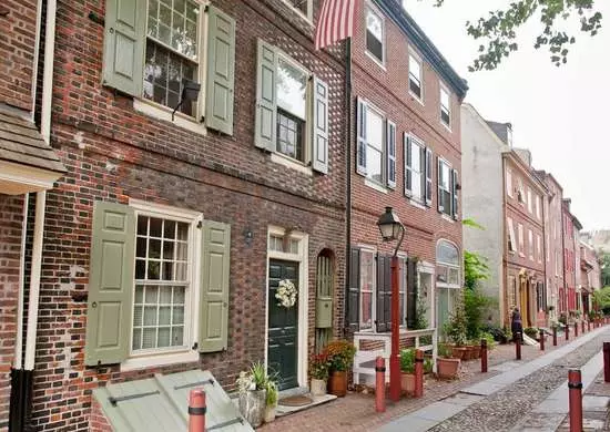 House sou Elfreth's Alley nan Philadelphia, Pennsylvania