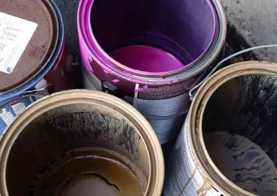 塗料の廃棄方法