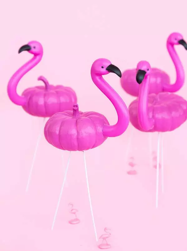 Газон Фламинго