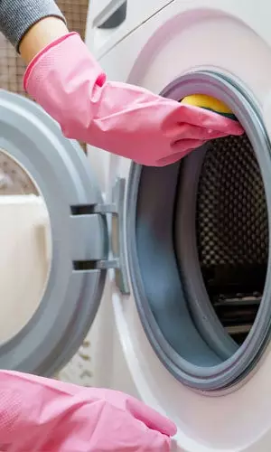 از بین بردن کپک در ماشین لباسشویی
