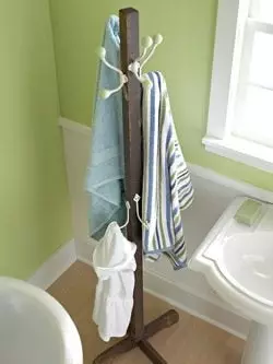 DIY Coat Rack Ideas - Mohlophisi oa Bathroom