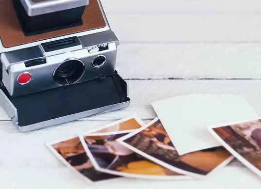 Polaroid كامېرا