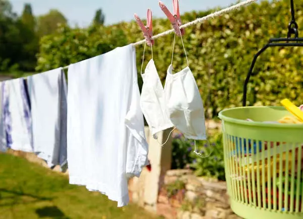 Ħass id-Dryer Tiegħek u hang Up A Clothesline