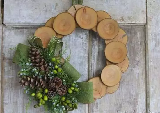 Wood Wreath