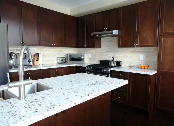 Quartz Countertops نى قانداق تازىلاش كېرەك