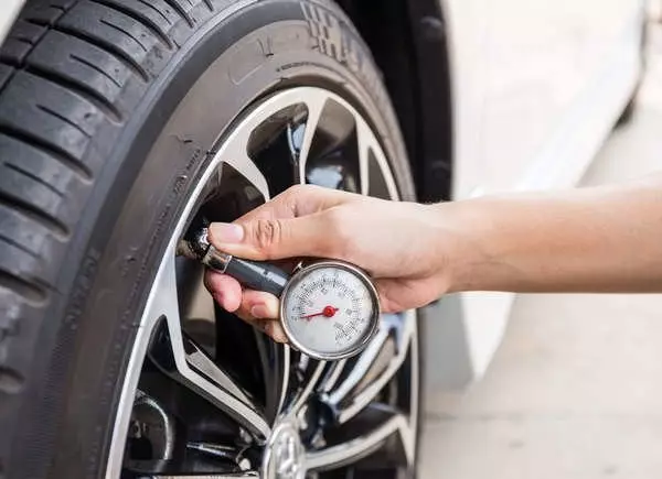 Проверявайте редовно налягането в гумите