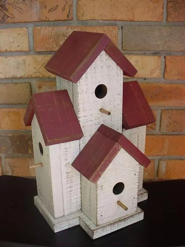 ແຜນງານຄອນໂດຂອງ birdhouse