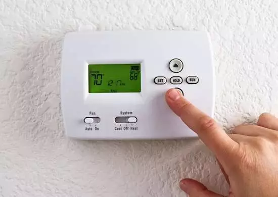 3. A túa casa non está o suficientemente quente.