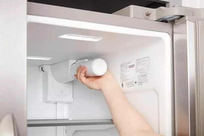 Най-добрата опция за филтър за вода в хладилник