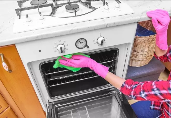 Домашнее чистящее средство для духовки