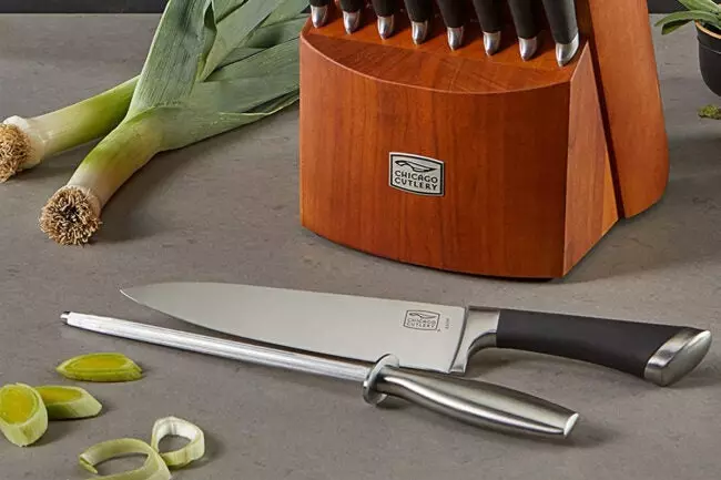 La migliore opzione di marca di coltelli da cucina: le posate Chicago
