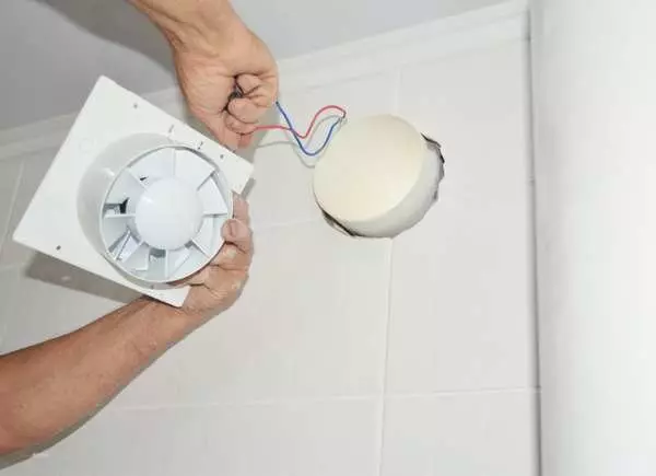 instalar um novo ventilador de banho não é essencial