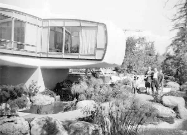 بيت مونسانتو للمستقبل في ديزني لاند