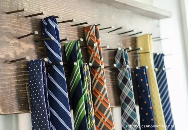 ایده های کمد کوچک - ذخیره سازی کراوات DIY