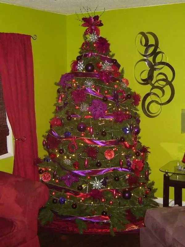 Paarse kerstboom