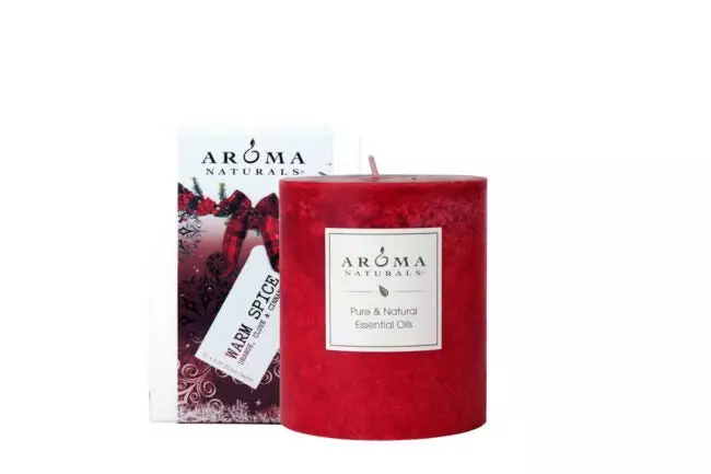 Лепшы варыянт каляднай свечкі: духмяная свечка Aroma Naturals Holiday, цёплыя спецыі