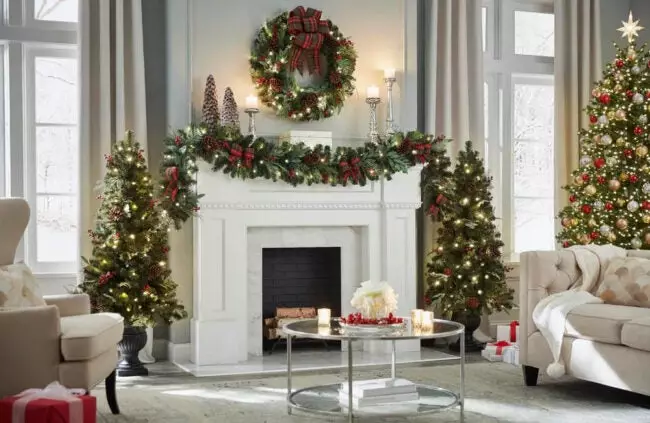 Рождестволық гирляндтың ең жақсы нұсқасы: үй акценттері мерекесі Вудмурдың алдын ала жарықтандырылған жасанды шырша гирляндиясы