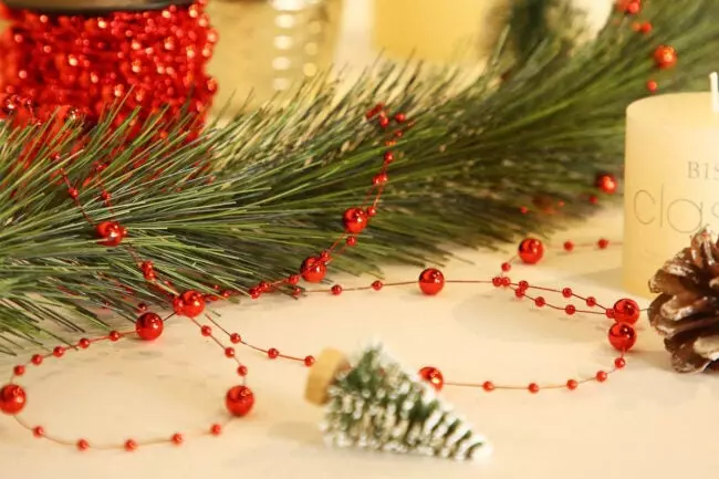 Najlepšia možnosť vianočnej girlandy: girlanda z korálkov vianočného stromčeka Pangda
