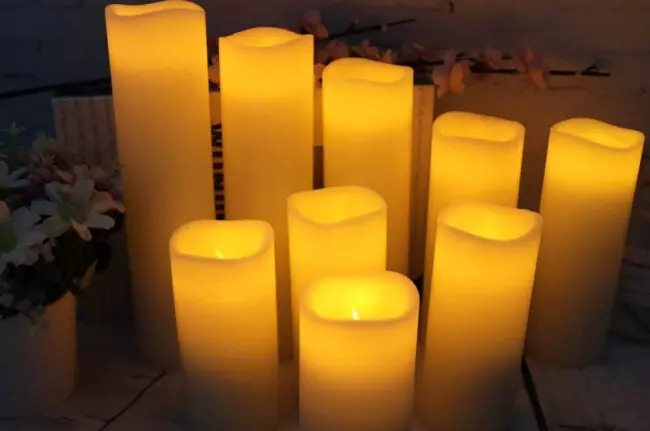 Ang Pinakamahusay na Pagpipilian sa Mga Dekorasyon ng Halloween: Vinkor Flameless Candles Set ng 9