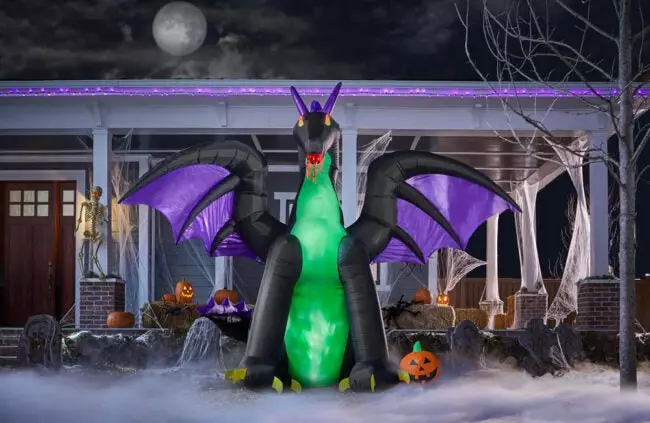 بهترین گزینه تزیینات هالووین: Gemmy 8.5 فوتی Dragon Airblown Halloween Inflatable