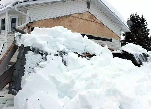 منع انهيار السقف من الثلج