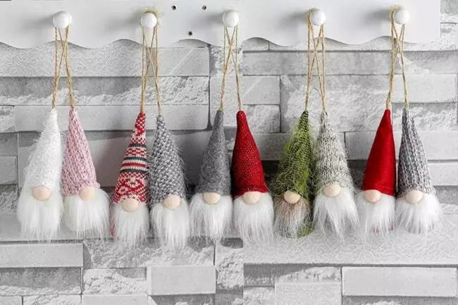 Paras joulukoristeiden vaihtoehto: Funoasis-joulukuusen riippuvat tontut koristeet