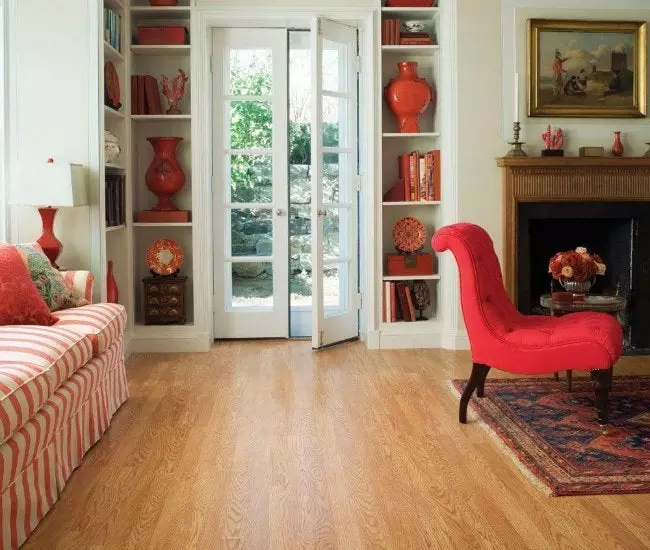 Laminate vs Hardwood - Laminate Flooring avy amin'ny Home Depot