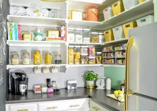 Pantry Makeover