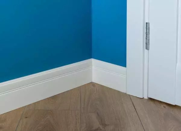 open house recon baseboards