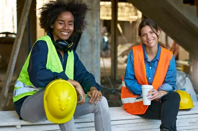 Frauen, die die Heimwerker-/Baubranche verändern