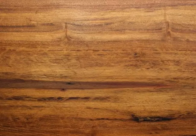 Làm mới bề mặt hoàn thiện gỗ bằng tinh chất khoáng