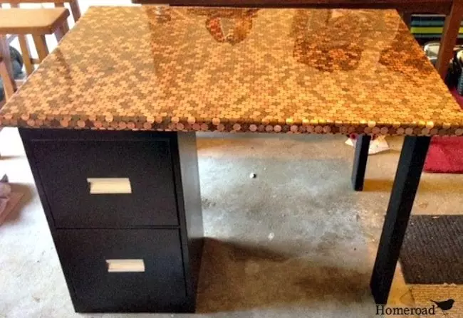 DIY Penny Desk – fertig