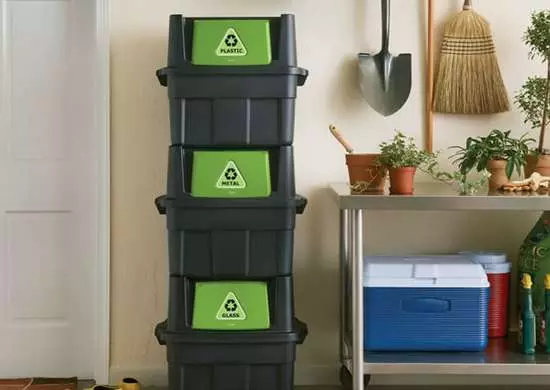 Mga Tip sa Pag-declutter - Pag-recycle Bin