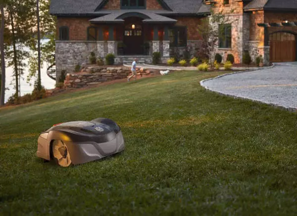 Robotic Lawnmower