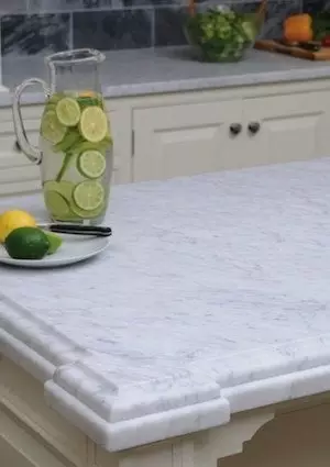 Wéi Botzen Marmer - Countertops