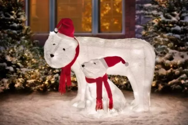 Pilihan Jualan Krismas Terbaik: The Holiday Aisle 2 Keping Paparan Berlampu Beruang Kutub