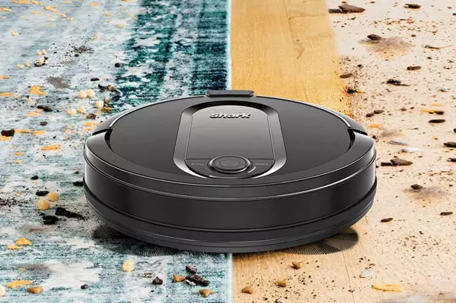 Cyber Monday Amazon Deals Option Shark AV1010AE IQ Robot Vacuum e nang le XL Self-Empty Base