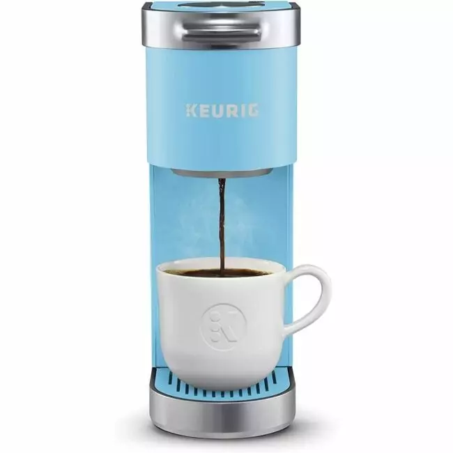 Zaɓin Keurig Black Jumma'a: Keurig K-Mini Plus Maƙerin Coffee